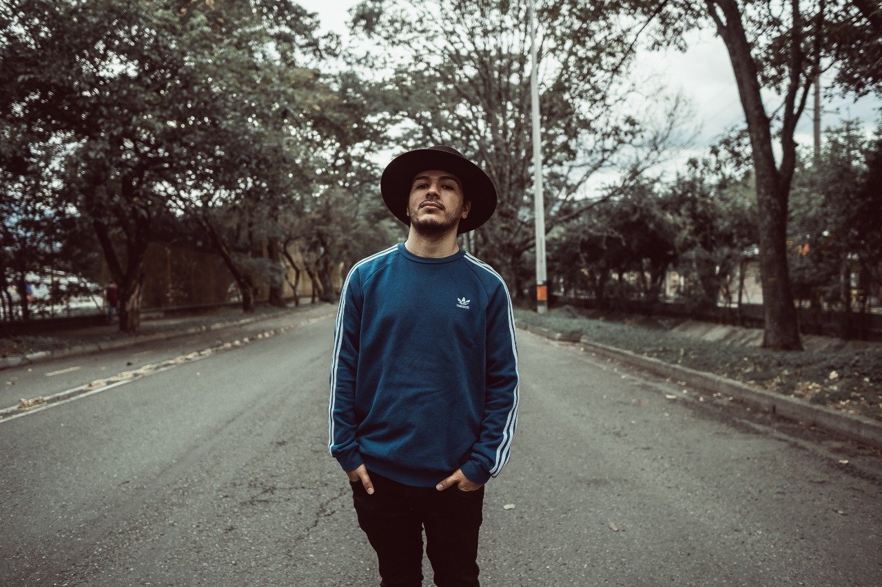 El colombiano Zetta One presenta 'Palabras' - Rock Achorao'